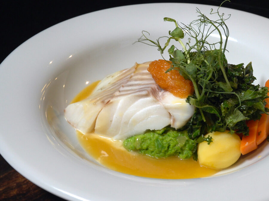 Slik lager du persetorsk med ertepuré og sidersaus hjemme - Matarena